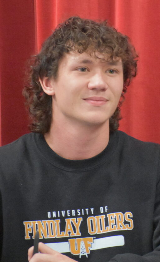 Myers Signs With Findlay | News, Sports, Jobs - The Times Leader